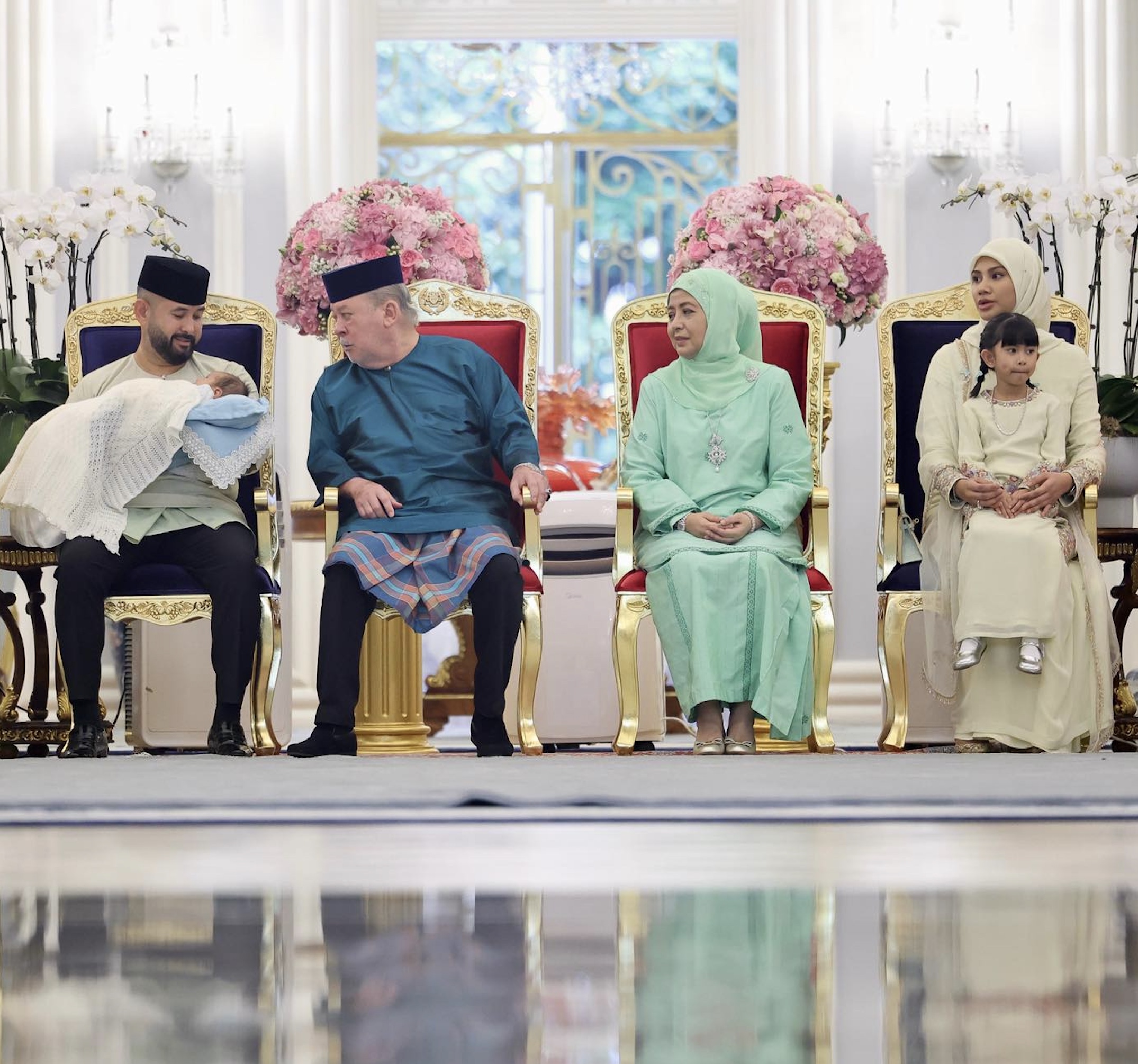 The Royal Family of Johor Attends Majlis Berandam Surai Ceremony for ...